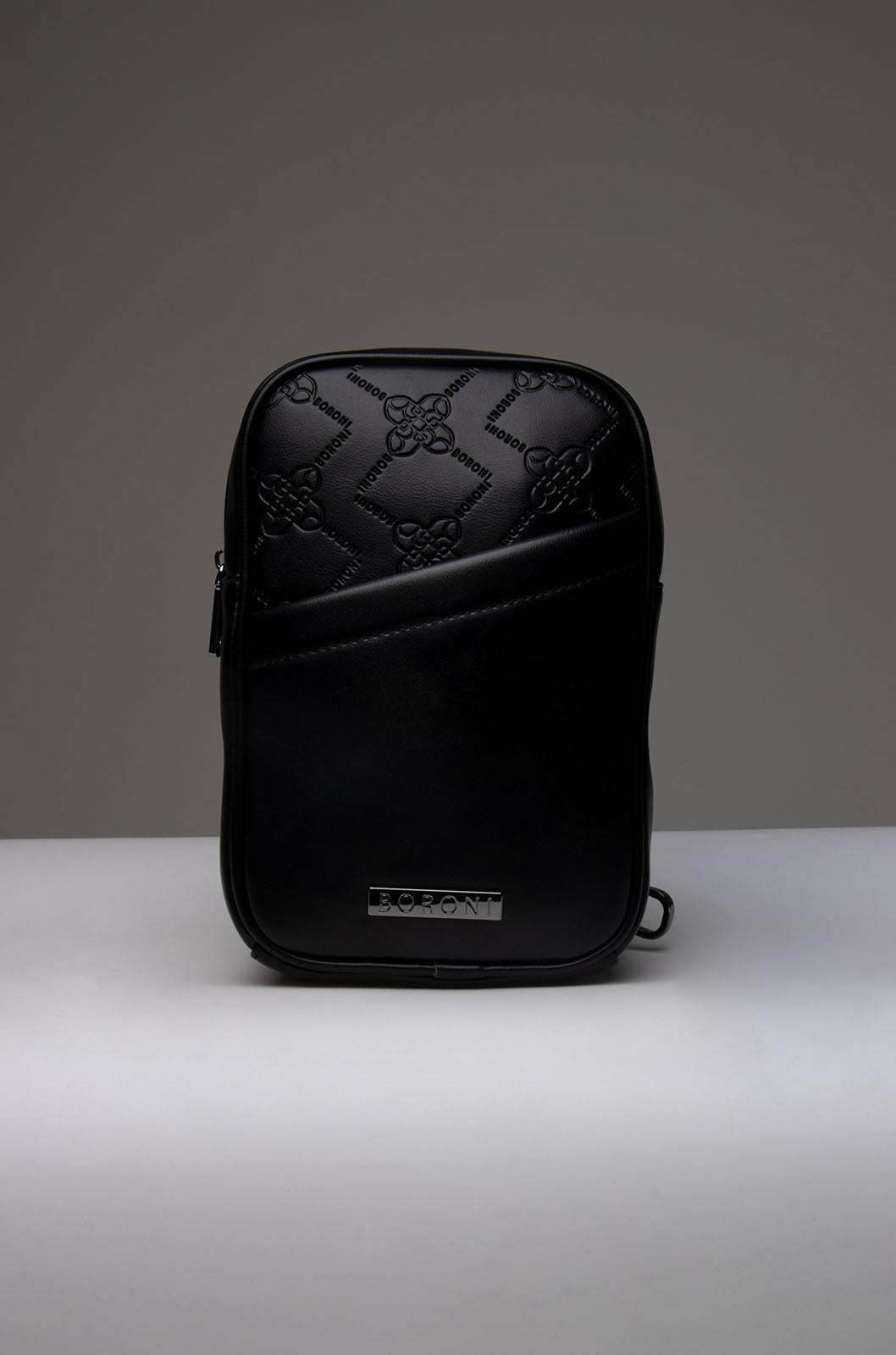 PECHERA ONE STRAP | NEGRO CORREA AJUSTABLE – BoroniMX